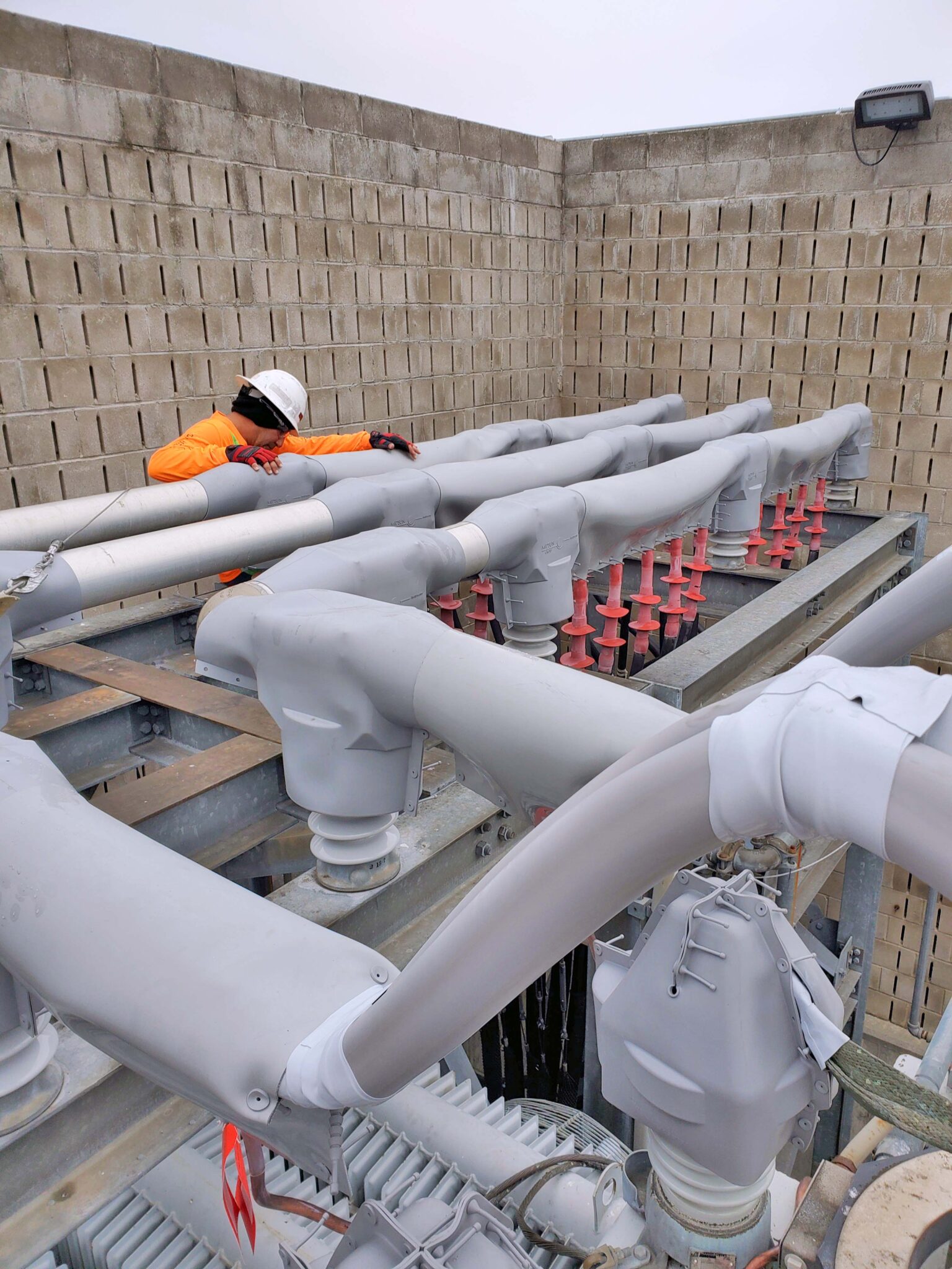 Bus Support Cover XL - Midsun Group